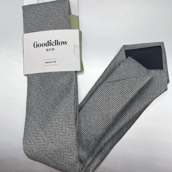 Goodfellow & Co | Accessories | New Mens Plaid Neck Tie Goodfellow Co ...